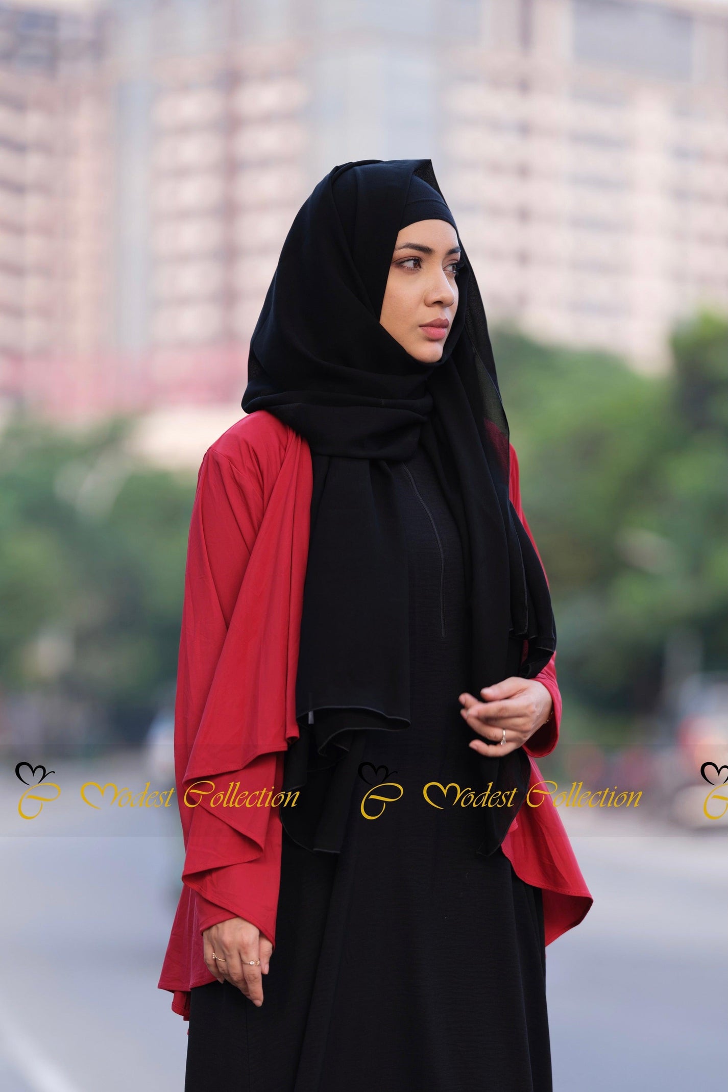 Lily Shrug Crimson – Modest Collection